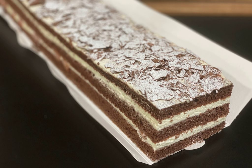 Cremeschnitte am Meter - Café Koller